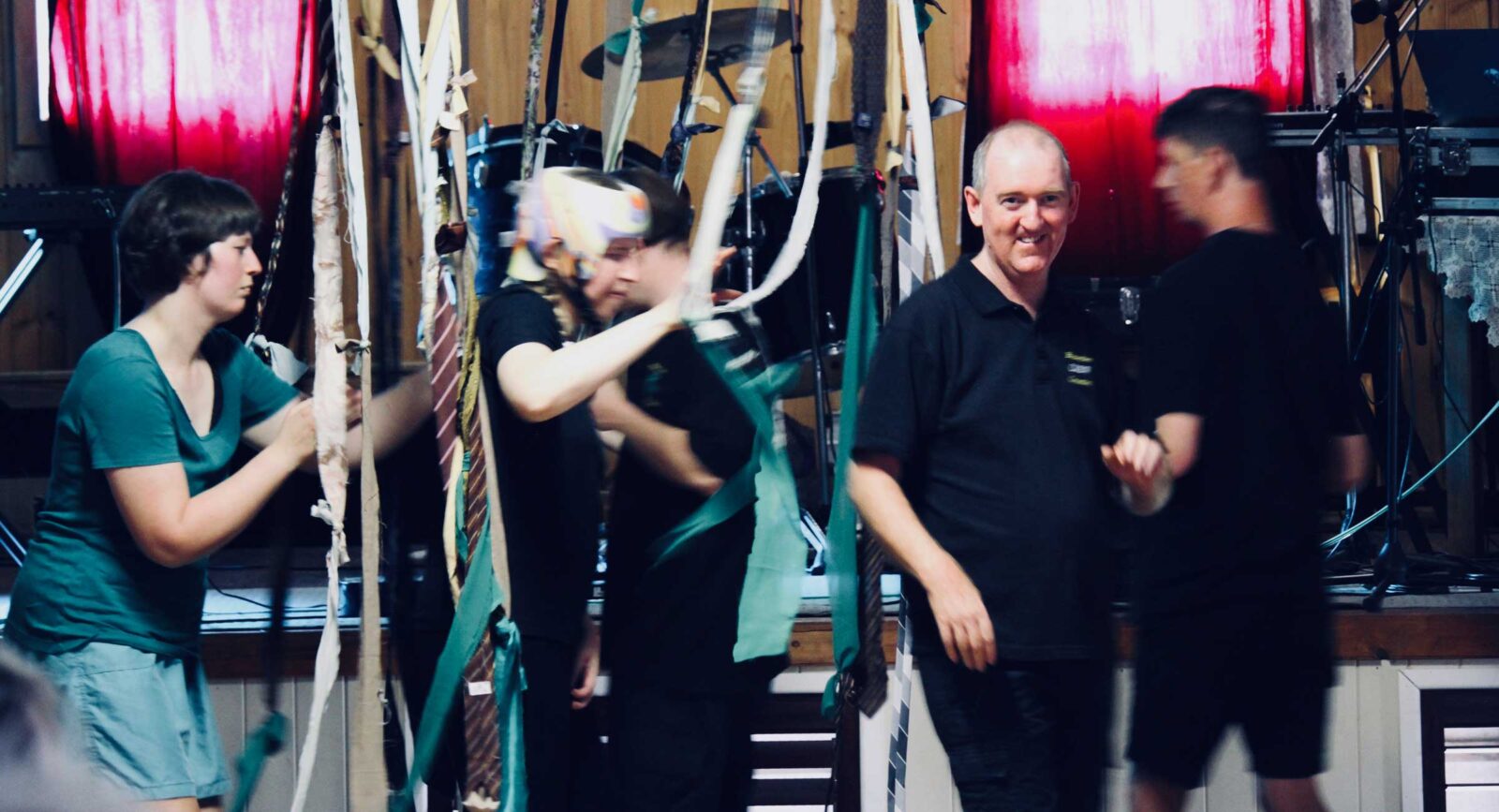 Honeybee Creative End Of “What A Year” Show Photos – Honeybee Creative